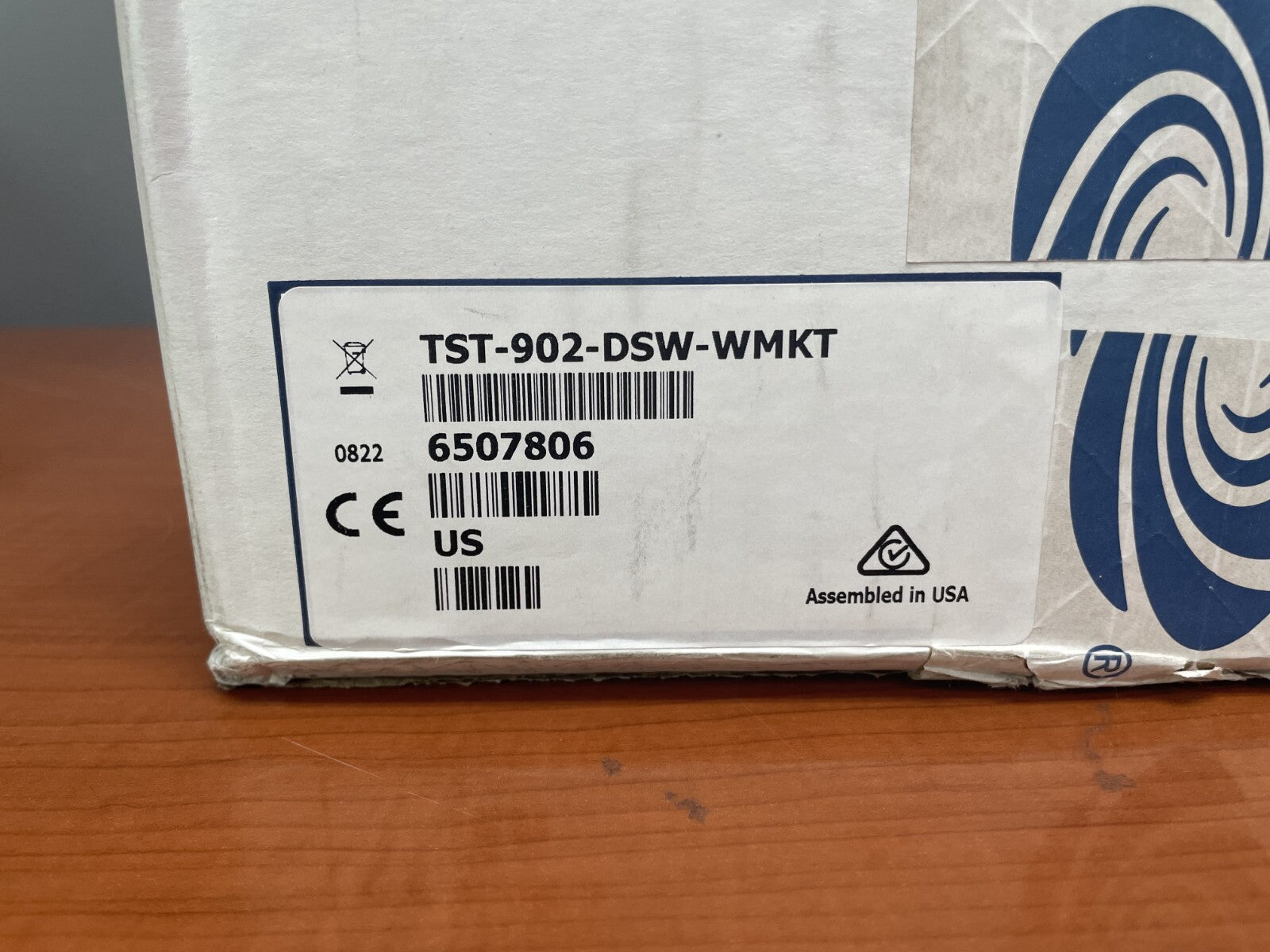 Crestron Wall Mount Kit with Trim Ring TST-902-DSW-WMKT 6507806 – LPAV