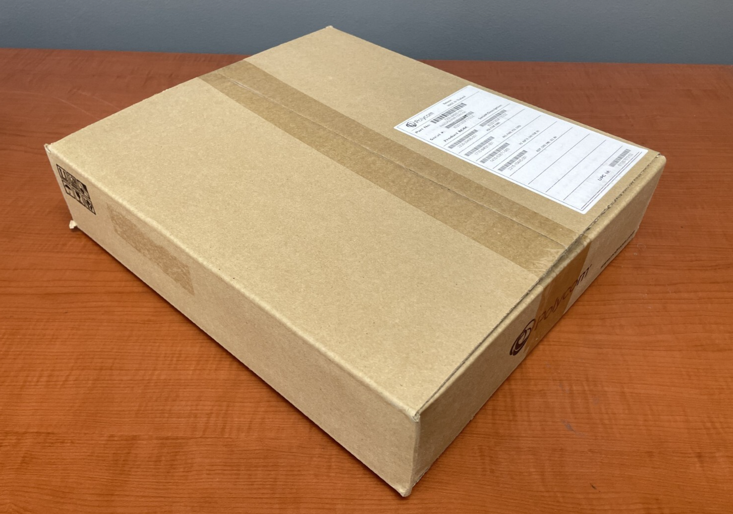 Polycom Pano 4K Wireless Content Collaboration Hub 7200-84685-001 – LPAV