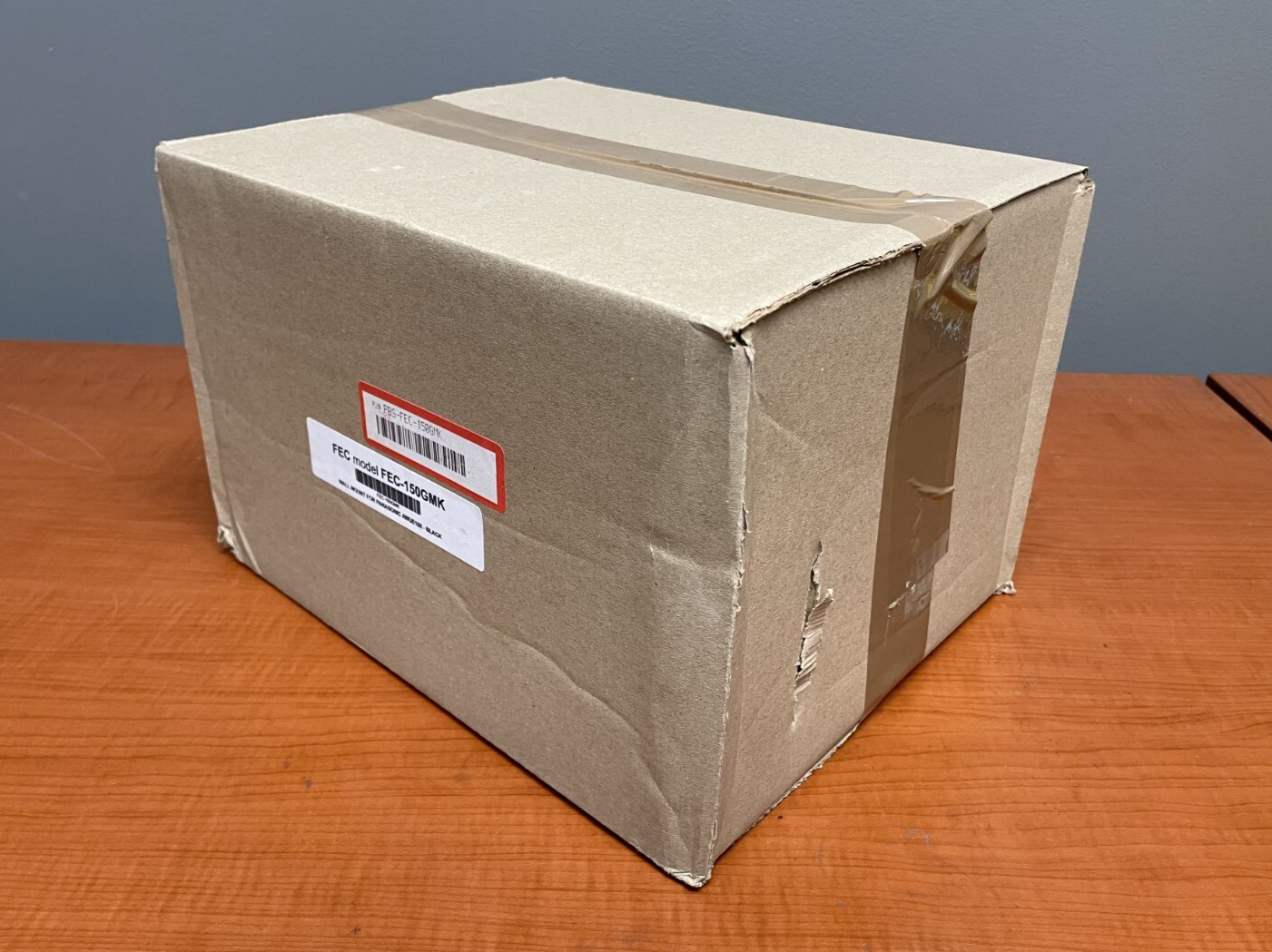 Panasonic FEC-150GMK Wall Mount for AW-UE150/UE160 AW-HE130, and AW-HN ...