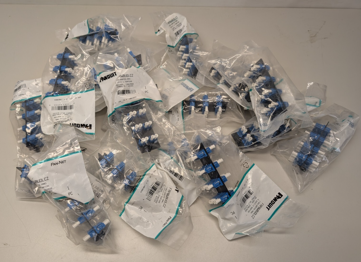 Panduit FAP8WBUDLCZ Fiber Adapter Panel 8 Duplex LC Adapters LOT OF 20 ...