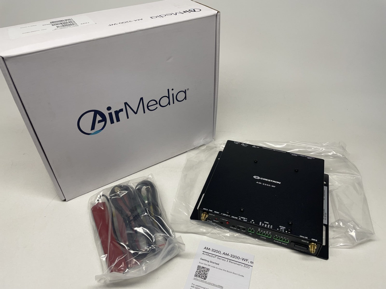 Crestron AM-3200-WF AirMedia Wireless Receiver with Wi-Fi Network Conn ...