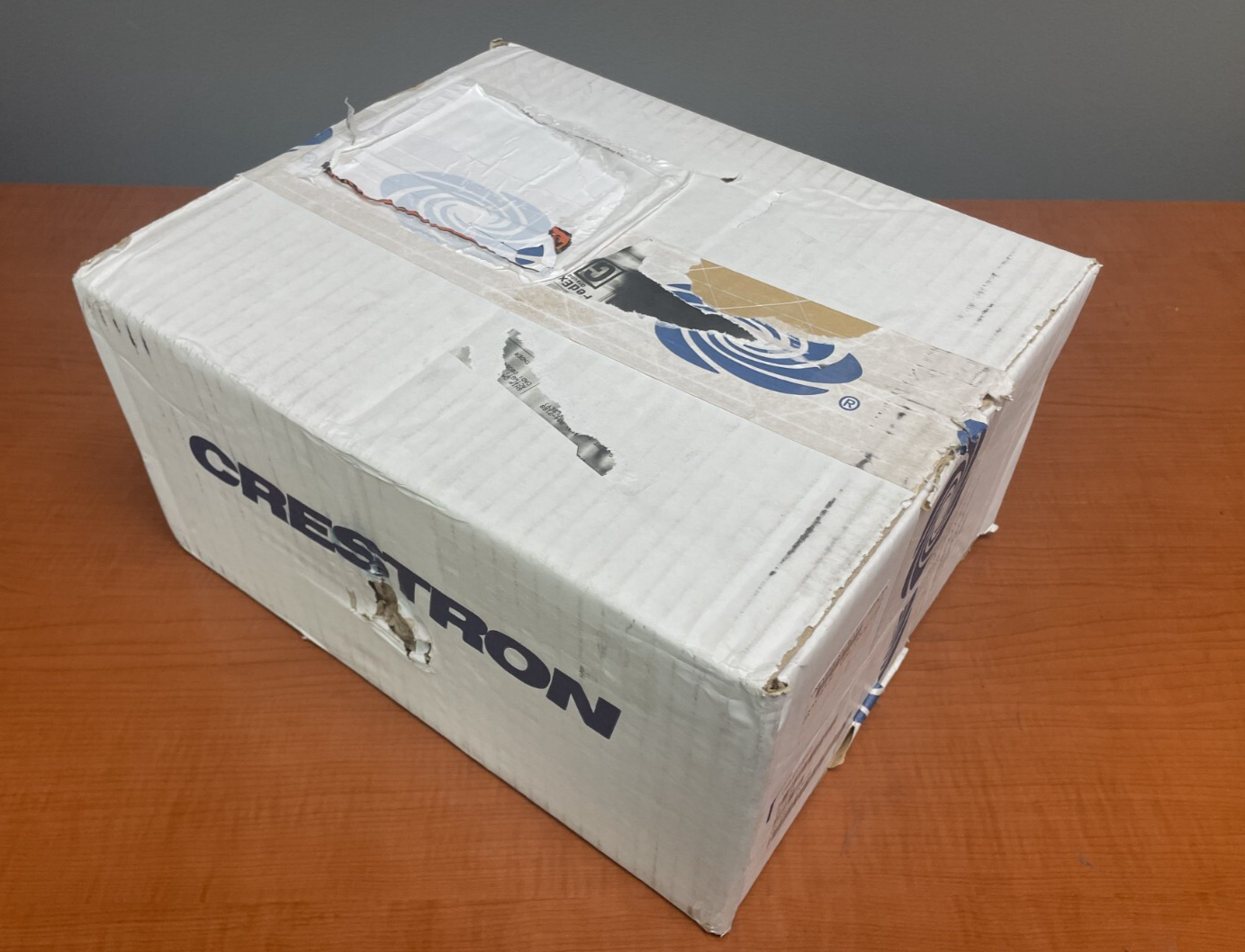 Crestron USB over Category Cable Extender USB-EXT-2 KIT 6511095 – LPAV