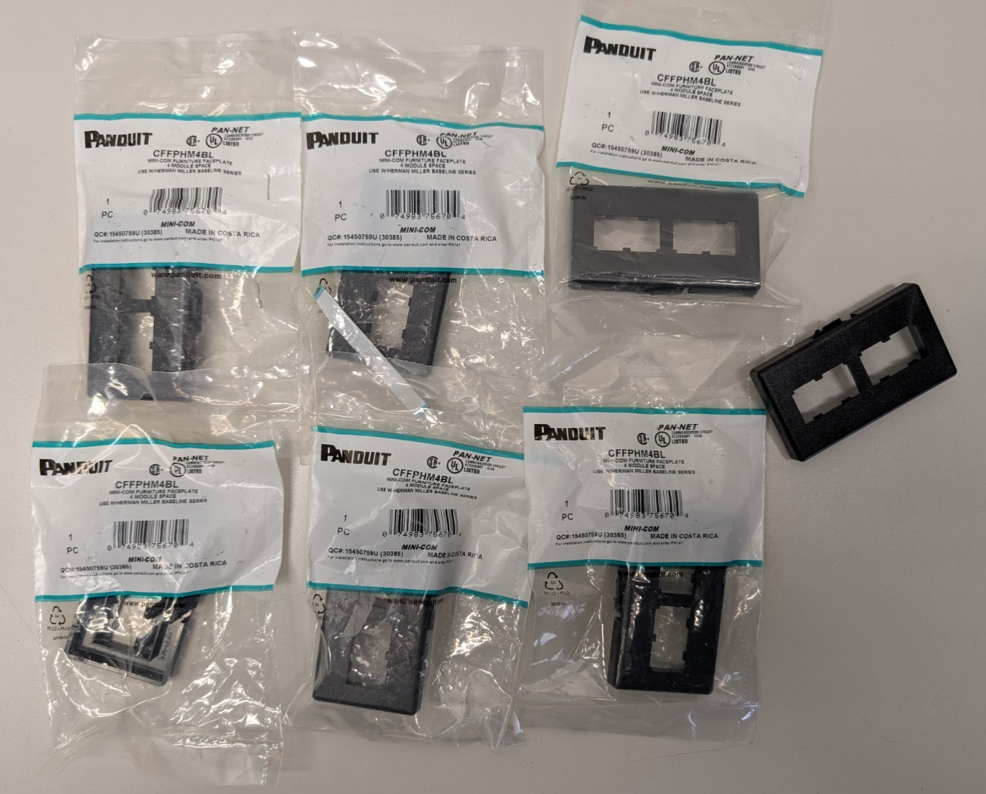 Panduit CFFPHM4BL Snap-On 4-Port Modular Furniture Faceplate LOT OF 7 ...