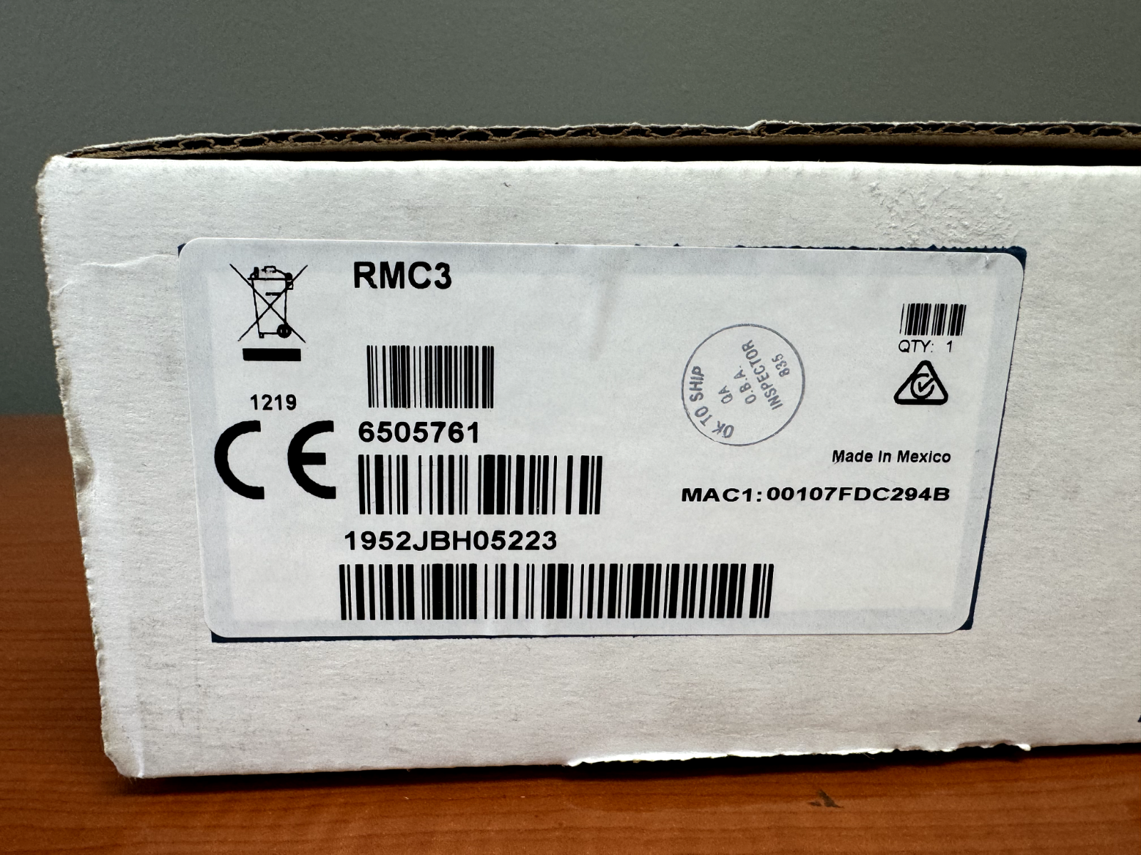 Crestron RMC3 3-Series Room Media Controller w/Mounting Bracket 650576 ...