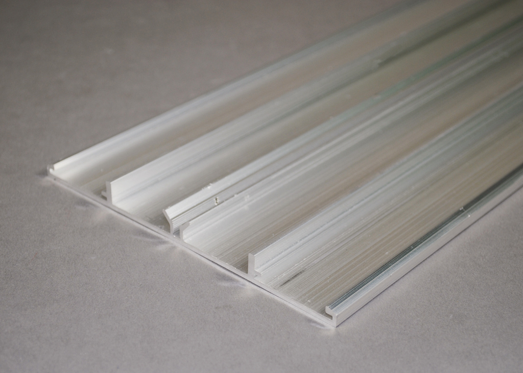 Legrand Wiremold OFR Series Overfloor Raceway Base OFRB-8 32 Feet – LPAV