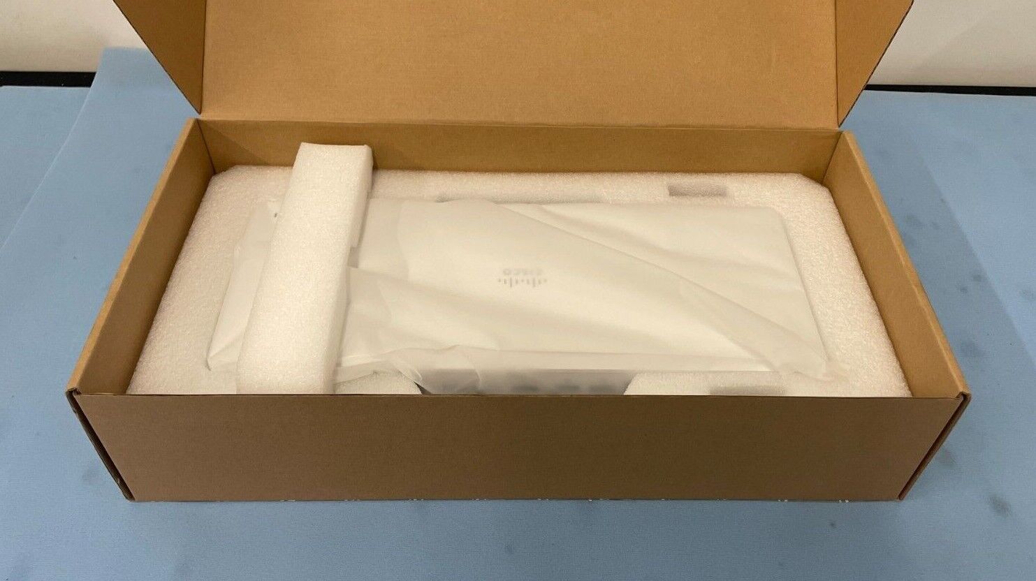 Cisco Spark Codec Plus Ttc7 25 68 101220 01 Cs Codec Plus Lpav